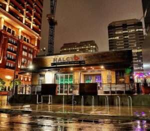 21 Best Happy Hour Deals in Austin That Are Actually Worth It